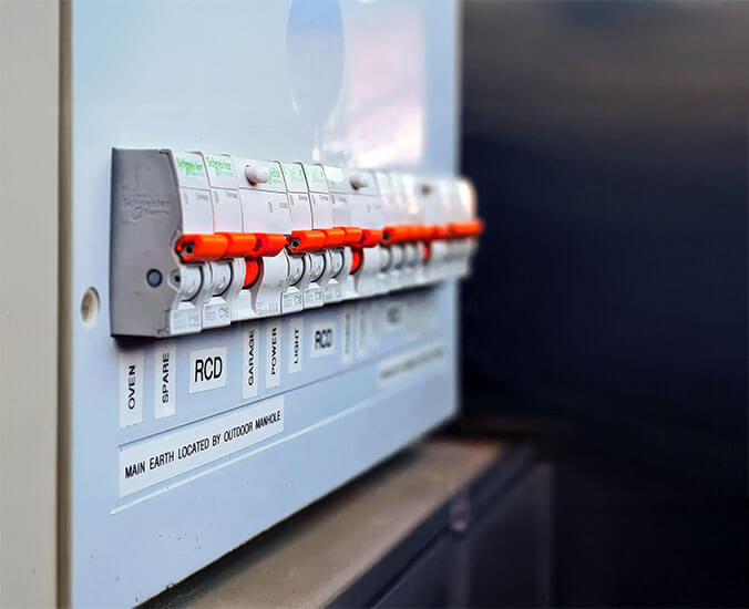 Done Right Electrical: Home Castle Hill